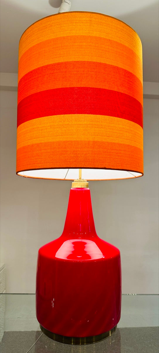 1970s Large German Red Glass and Brass Table Lamp – retro living uk